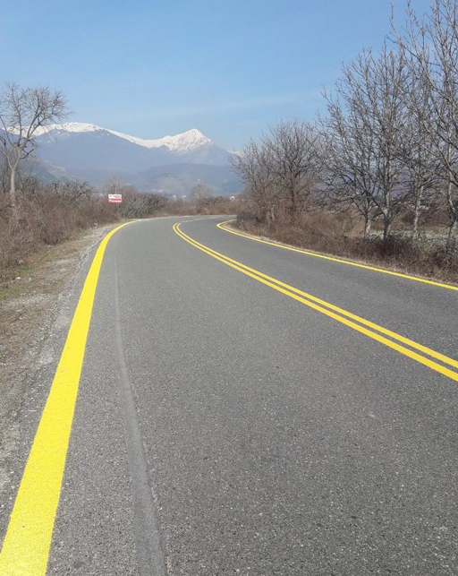 Εργασίες διαγράμμισης στην Εθνική Οδό 2 Θεσσαλονίκης-Έδεσσας από την ...
