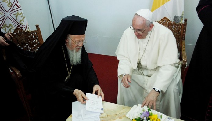Γιατί θα γιορτάσουν ξανά μαζί το Πάσχα Ορθόδοξοι και Καθολικοί το 2025 ...