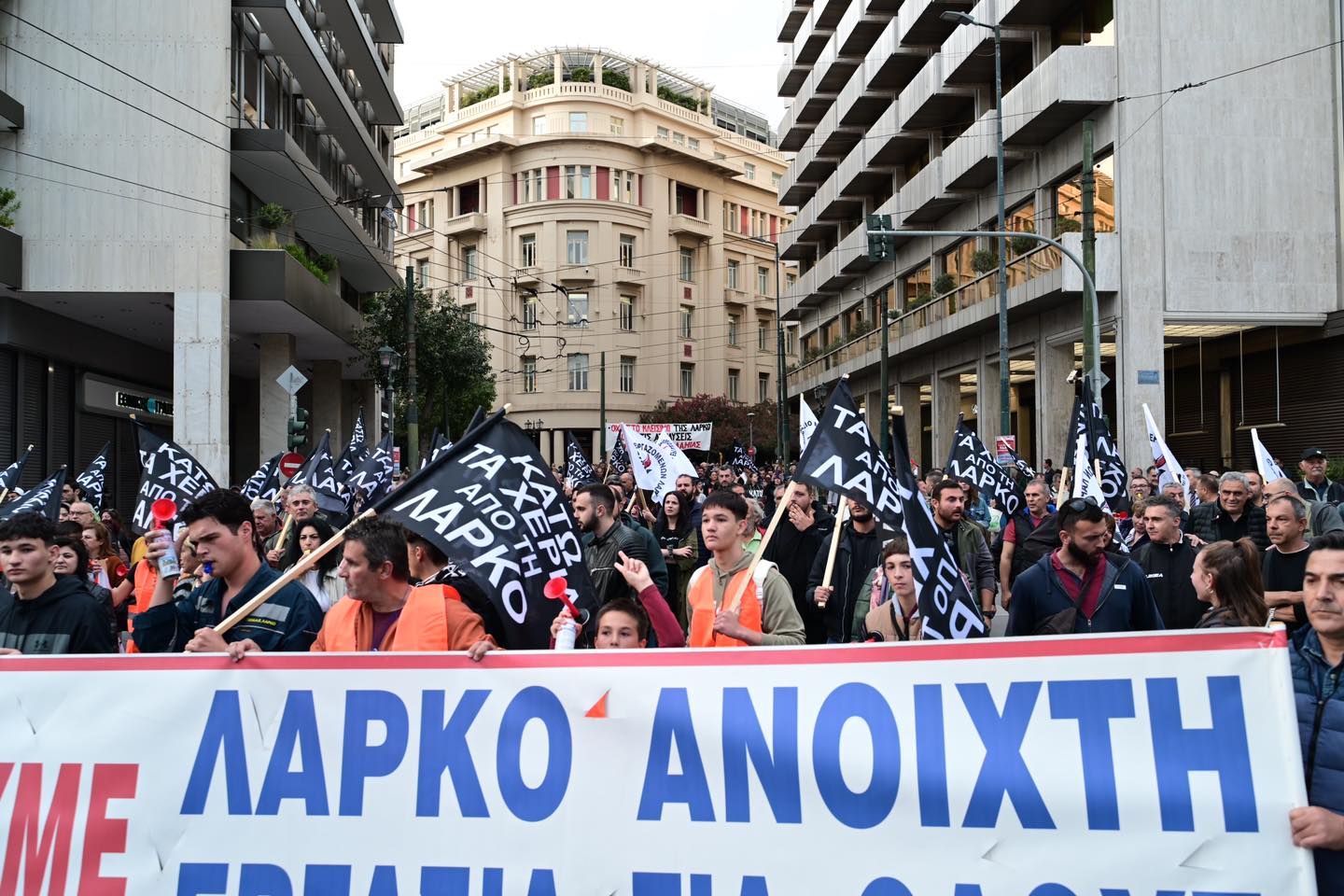 Ξεπούλημα της ΛΑΡΚΟ: Την ώρα που η τιμή του νικελίου είναι χρυσός ...