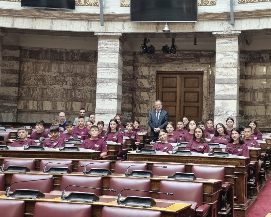 Μαθητές του 8ου Δημοτικού Σχολείου Γιαννιτσών και του Δημοτικού ...