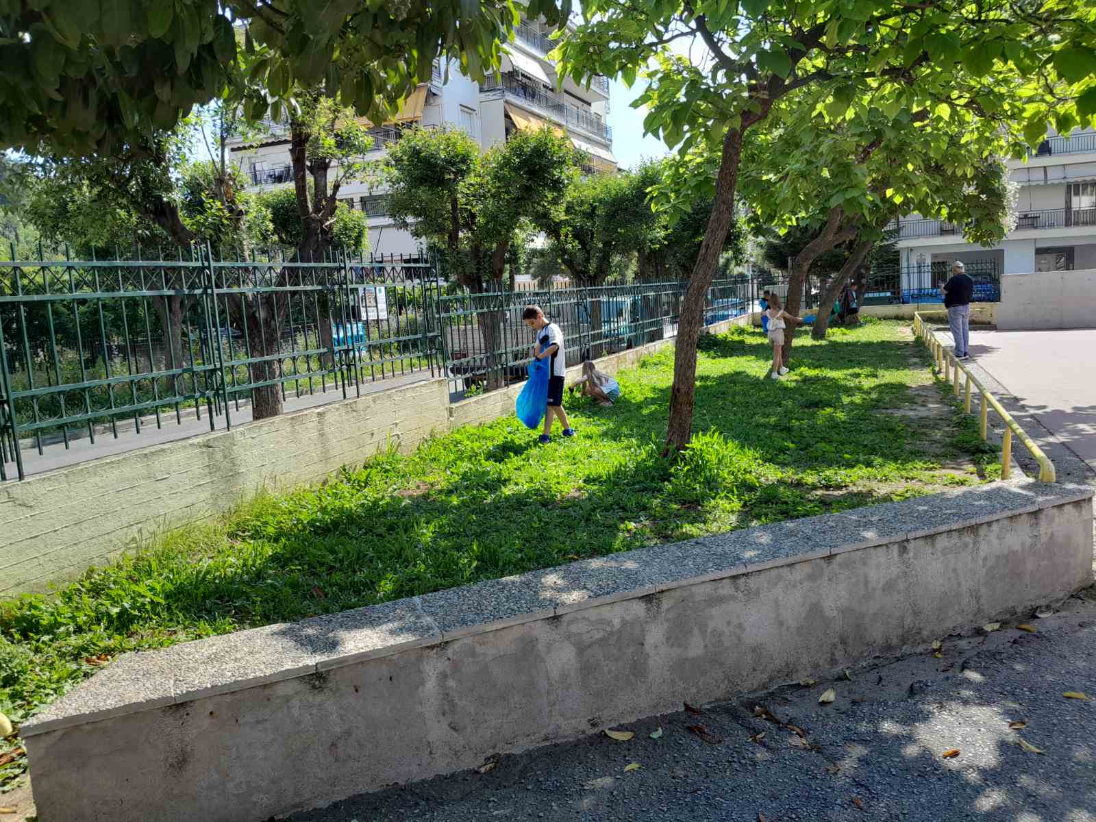 Οι μαθητές του 8ου Δημοτικού Σχολείου Έδεσσας δείχνουν τον δρόμο ...